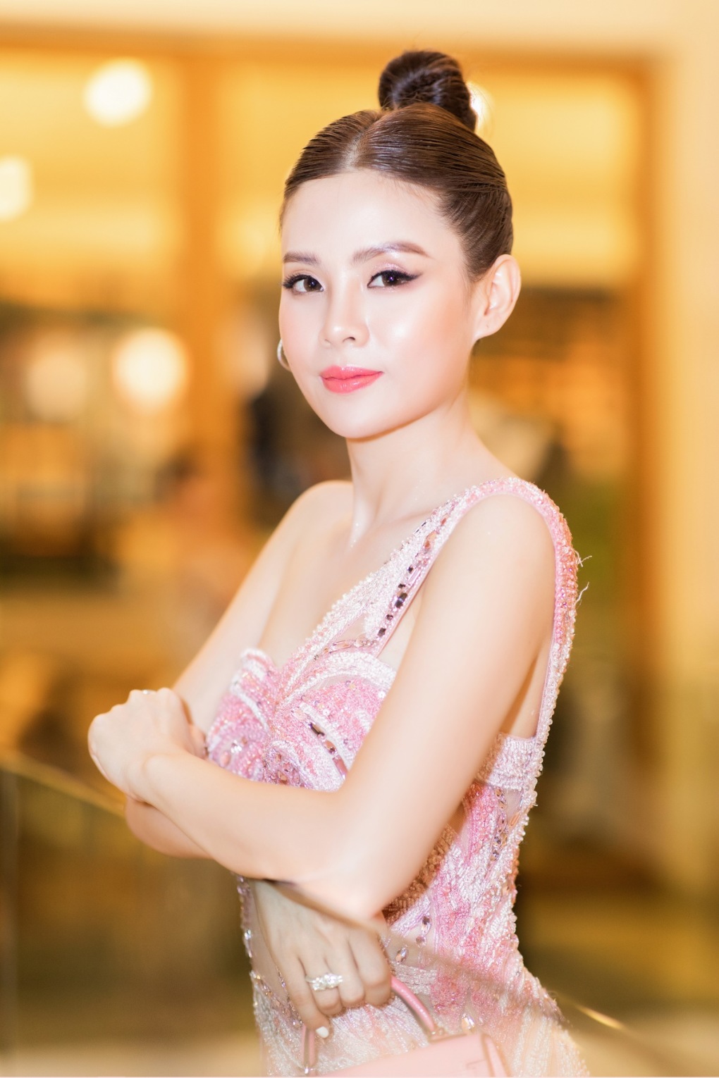 DO HOANG LAN – L'UNION DES ANCIENS ÉTUDIANTS VIETNAMIENS EN FRANCE